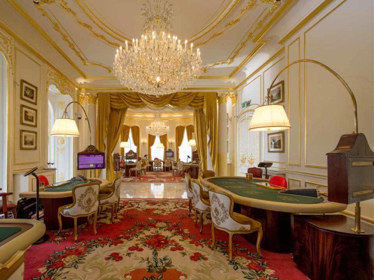 Private Gaming Rooms Mayfair | Les Ambassadeurs